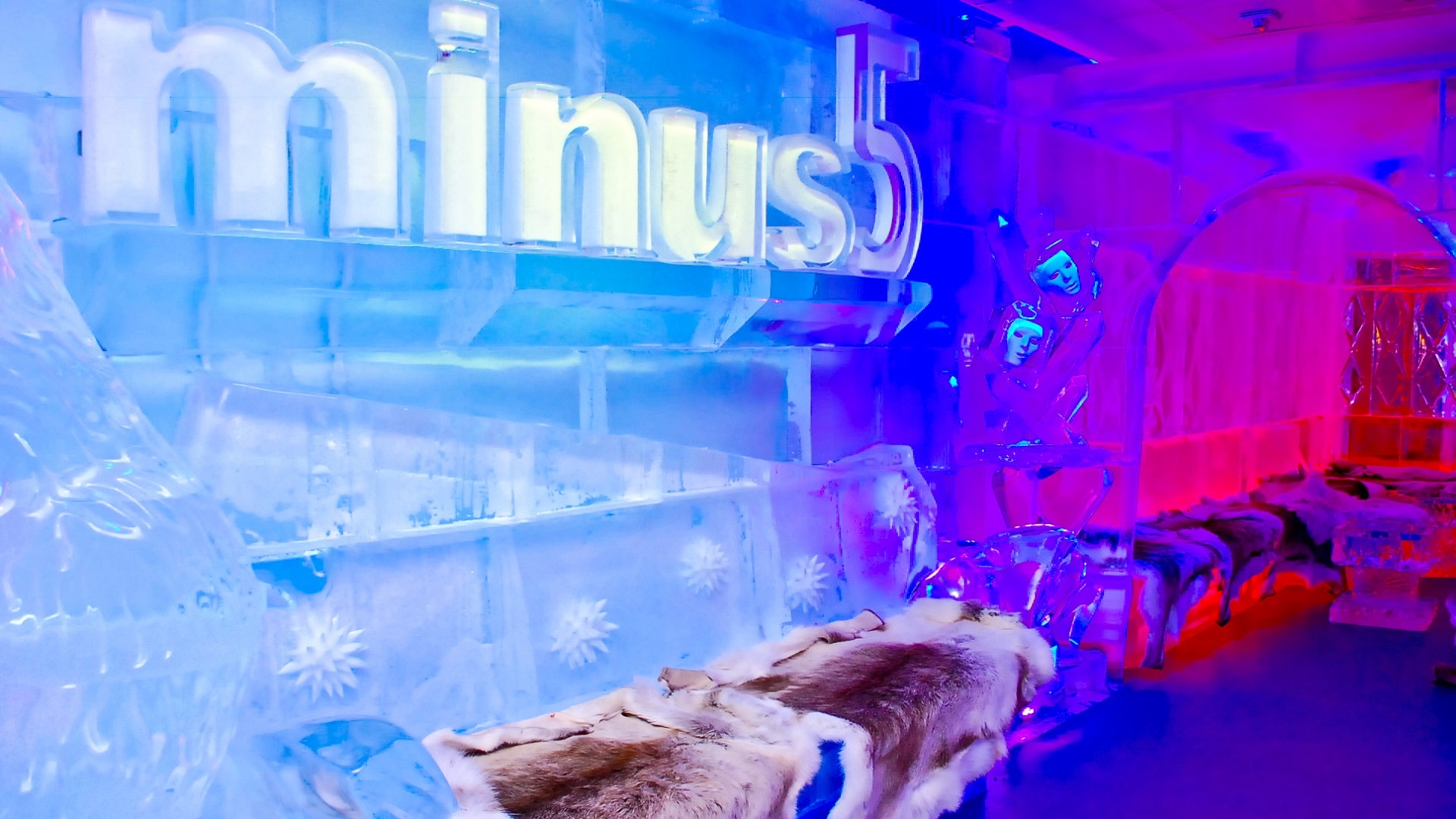 Minus 5 Ice Bar Photo Tour Photo Tours Vegas